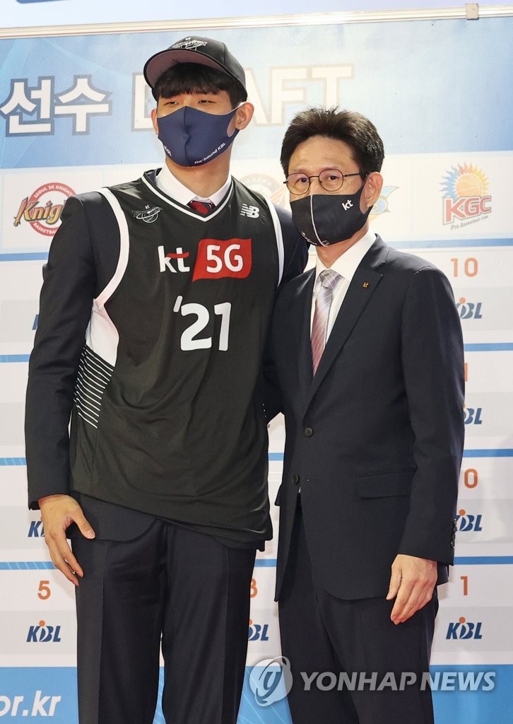 2021 KBL 신인 드래프트 2순위는 하윤기 | 연합뉴스