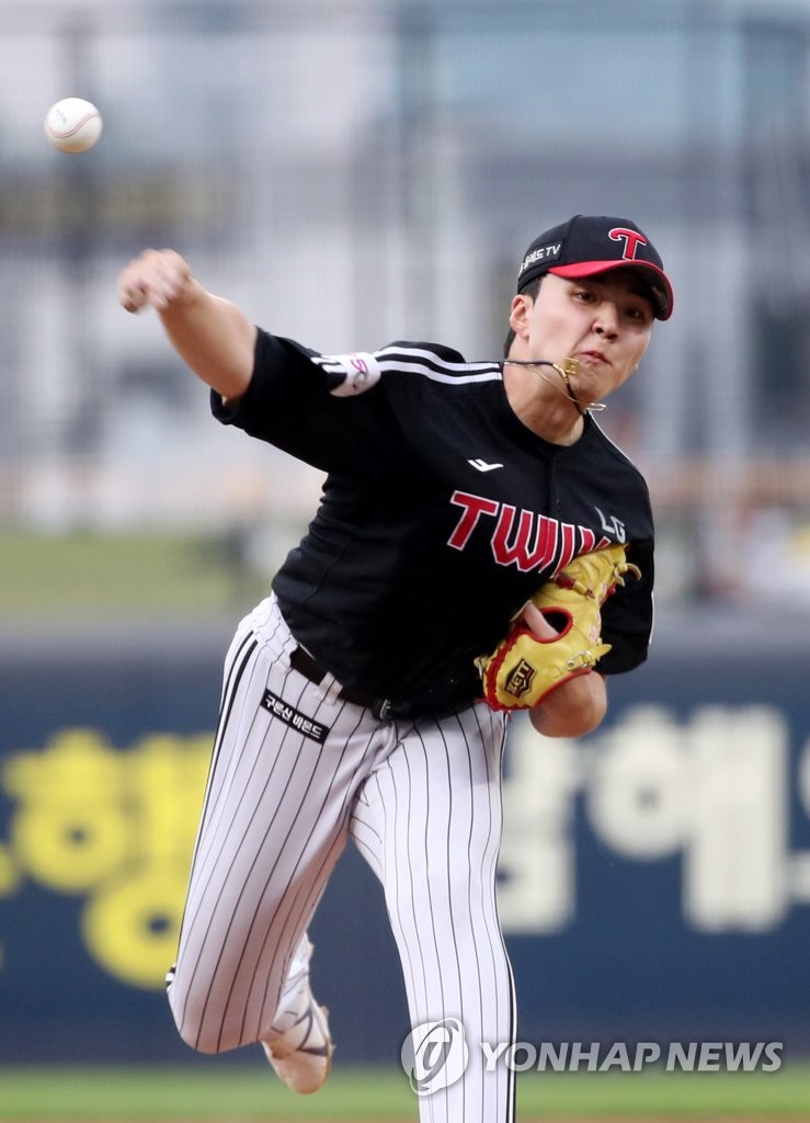 Baseball: LG Twins vs. Kia Tigers | Yonhap News Agency