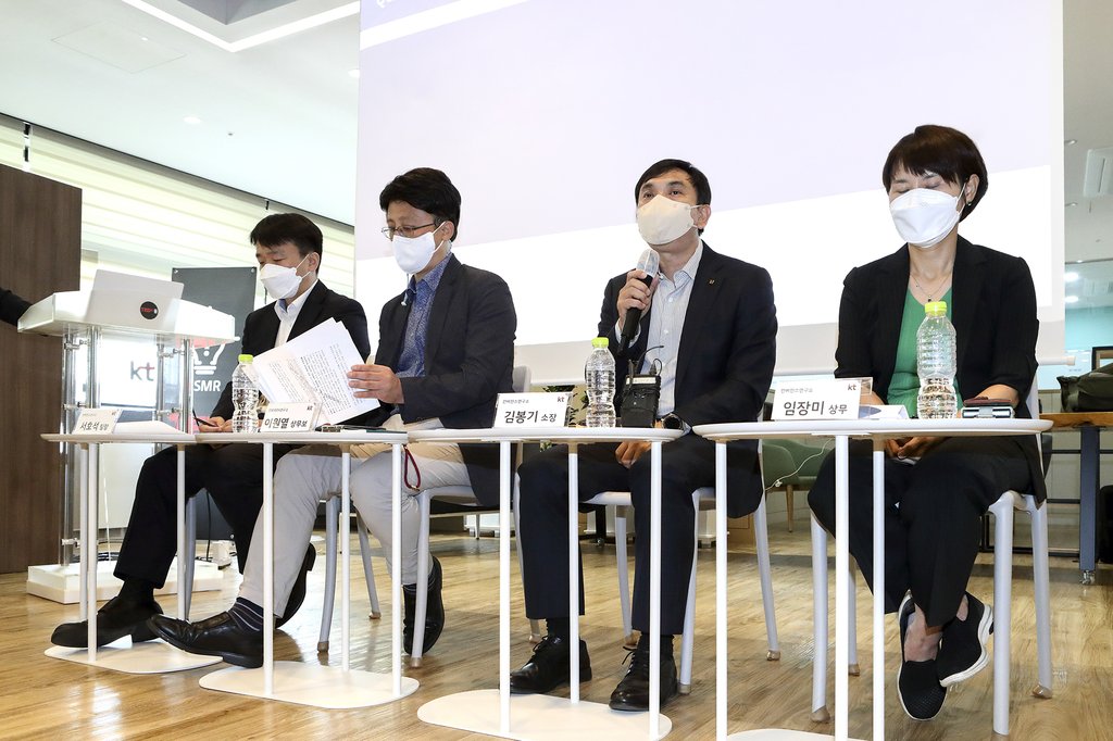 인터뷰하는 KT UAM 연구진 | 연합뉴스