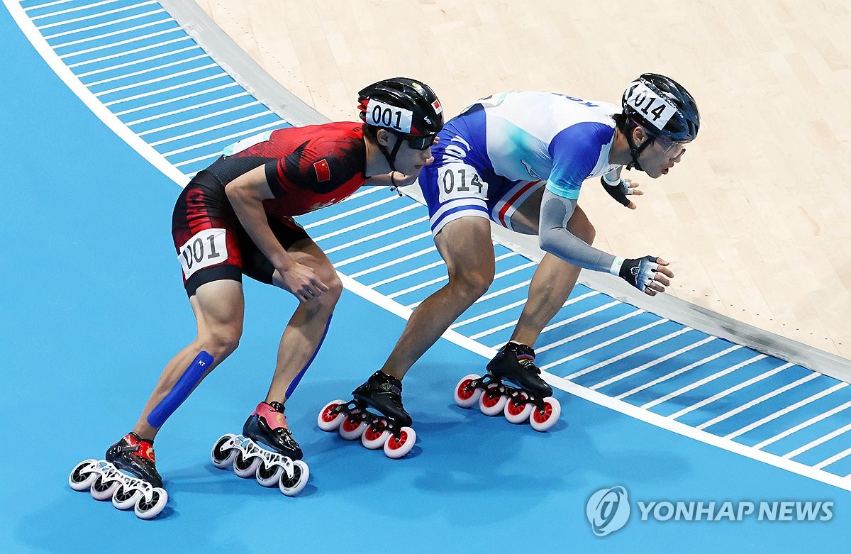 금빛 질주하는 최광호 | 연합뉴스