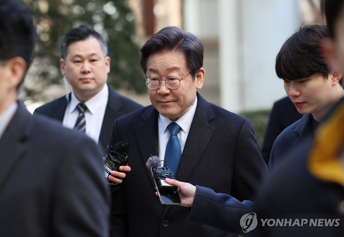 사표낸 이재명사건 재판장 이례적 해명…총선 전 선고 힘들어 종합 연합뉴스