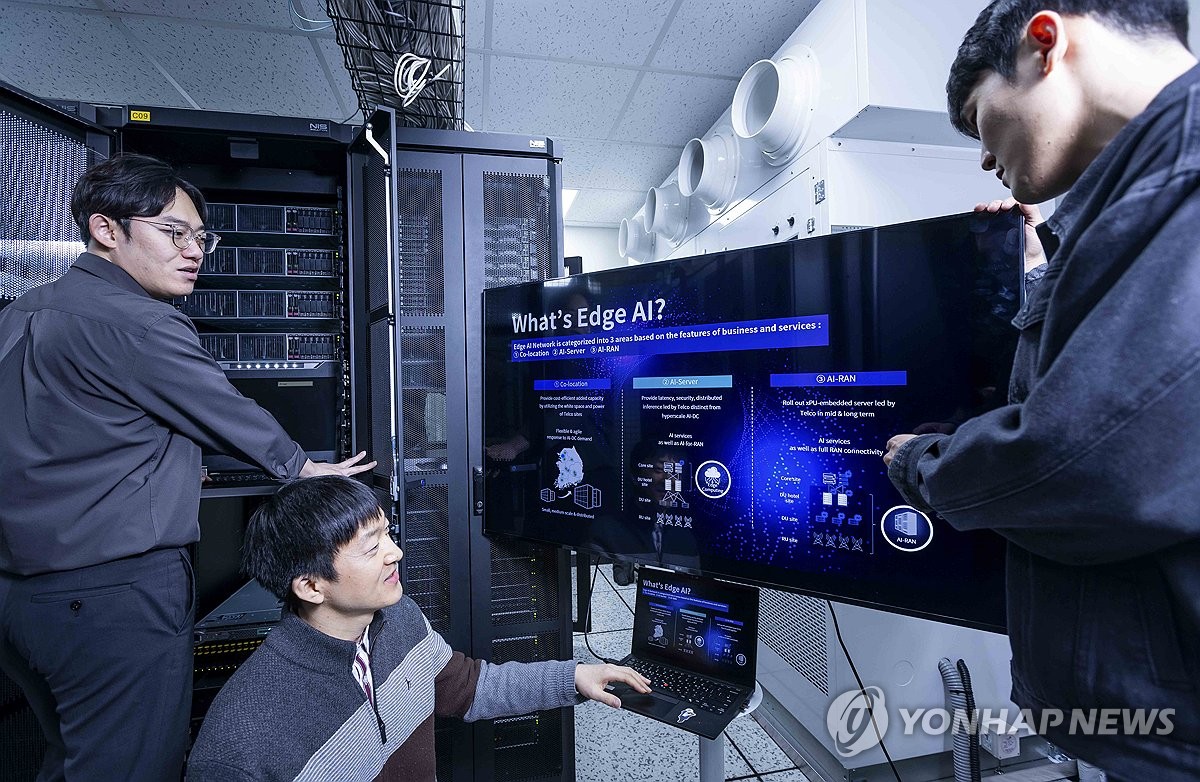 SKT, MWC25서 AI로 가치 높인 통신 기술 선봬 | 연합뉴스